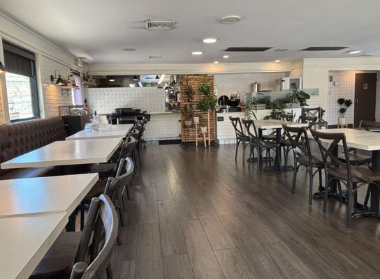 SILVER SPOONS THAI BBQ HOUSE - Updated May 2026 - 621 Photos & 283 ...