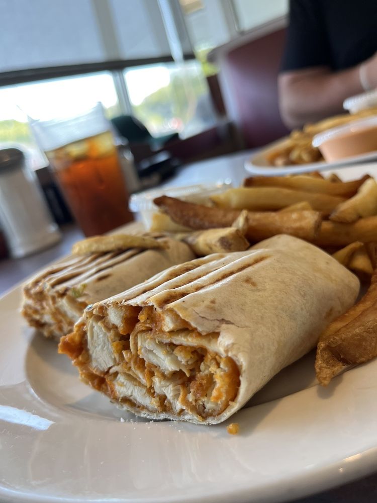 PARTHENON DINER - OLD SAYBROOK - Updated July 2024 - 83 Photos & 119 ...