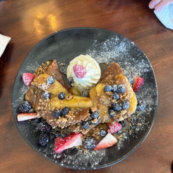 GODFREY’S BAKERY AND CAFE - Updated August 2025 - 653 Photos & 238 ...