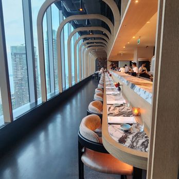 AERA - Updated January 2026 - 221 Photos & 48 Reviews - 8 Spadina ...