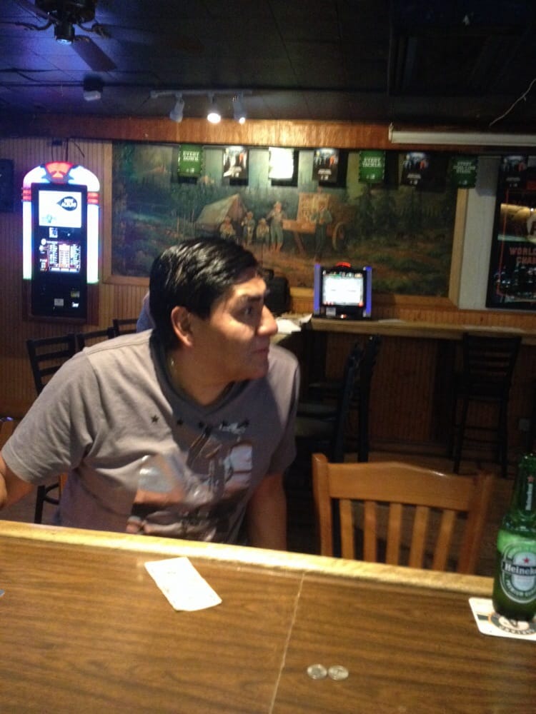 GROVER’S BAR - Updated July 2025 - 2445 Willow Pass Rd, Bay Point ...