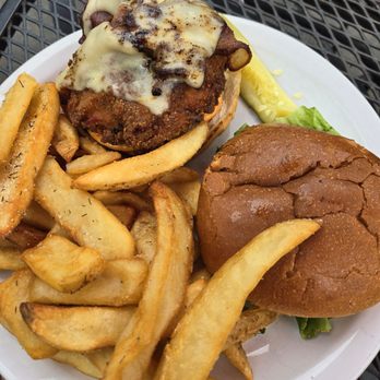 MCSHANE’S IRISH PUB- DOWNTOWN DETROIT - Updated October 2024 - 440 ...