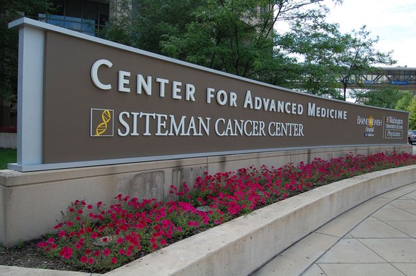 SITEMAN CANCER CENTER - Updated October 2025 - 16 Photos & 22 Reviews - 4921 Parkview Pl, St ...