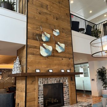 34° NORTH RESTAURANT + BAR - Updated December 2025 - 190 Photos & 168 ...