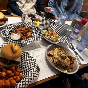 J DUB - Updated June 2025 - 524 Photos & 661 Reviews - 932 NW Bond St ...