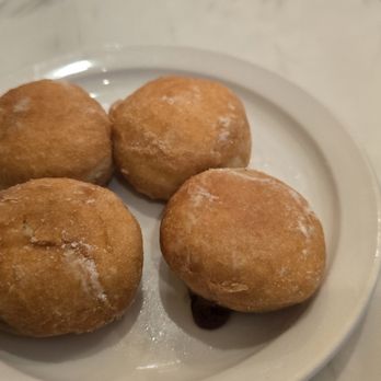 PHILIPPE FRENCH BISTRO - Updated July 2025 - 124 Photos & 140 Reviews ...