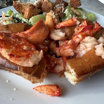 THE FISHERMAN AT LONG POINT - Updated August 2024 - 260 Photos & 286 ...