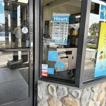 THE UPS STORE - Updated March 2025 - 58 Photos & 87 Reviews - 6371 ...