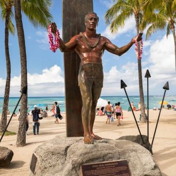 DUKE PAOA KAHANAMOKU STATUE - Updated August 2025 - 306 Photos & 86 ...