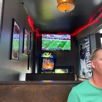 THE ROANOKE - Updated July 2024 - 46 Photos & 87 Reviews - 2409 10th ...