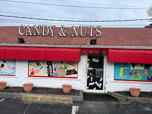 CANDY CO. - Updated December 2025 - 44 Photos & 55 Reviews - 975 Rt 28 ...