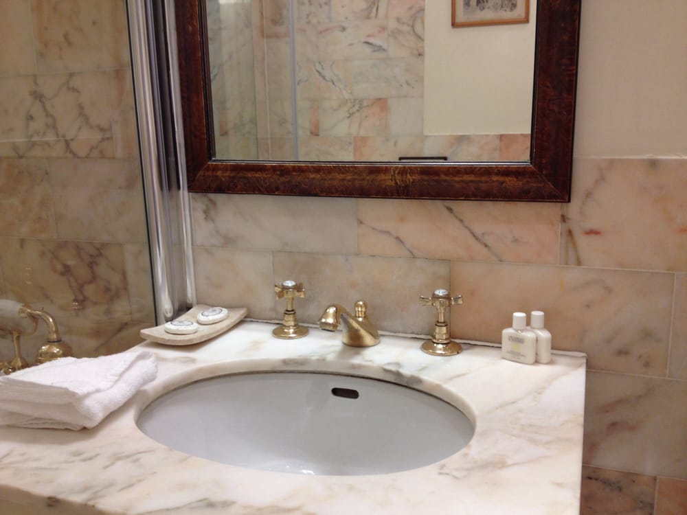 PEMBRIDGE COURT HOTEL - Updated April 2025 - 34 Pembridge Gardens ...