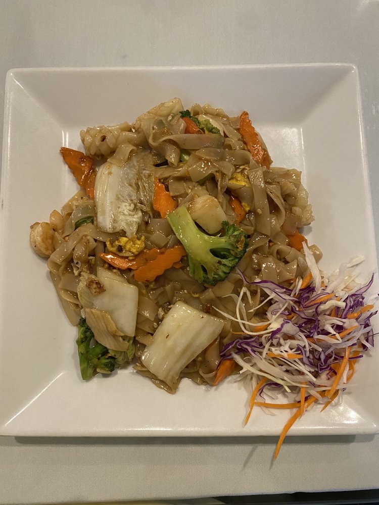SAVANH THAI KITCHEN - Updated June 2025 - 103 Photos & 102 Reviews ...