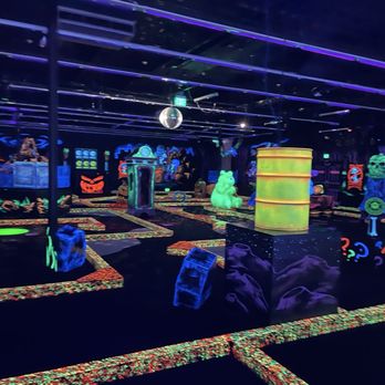 MONSTER MINI GOLF BELLEVUE - Updated July 2025 - 132 Photos & 81 ...