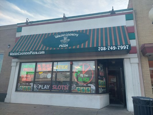 WALDO COONEY’S PIZZA - 107 Photos & 122 Reviews - 6733 W Cermak Rd ...
