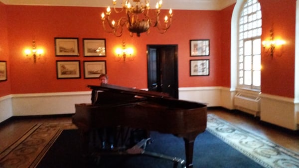 RACQUET CLUB OF CHICAGO - 10 Photos - 1365 N Dearborn St, Chicago ...