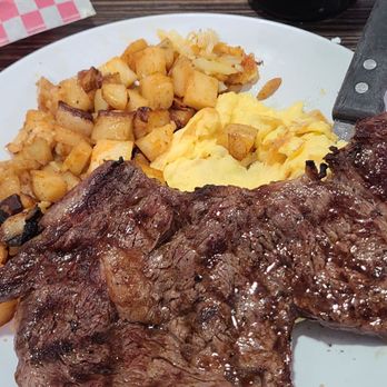 OFF STREET CAFE - Updated April 2025 - 5054 Photos & 3816 Reviews ...