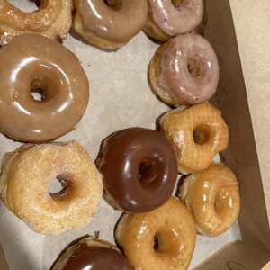 FRESH DONUT & DELI - 189 Photos & 338 Reviews - 2699 S State St, Salt ...