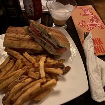 HEY LUCY - Updated January 2026 - 179 Photos & 244 Reviews - 295 King ...