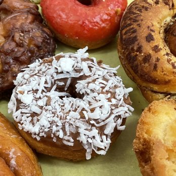 DIPPITY DONUTS - Updated January 2026 - 72 Photos & 113 Reviews - 33621 ...