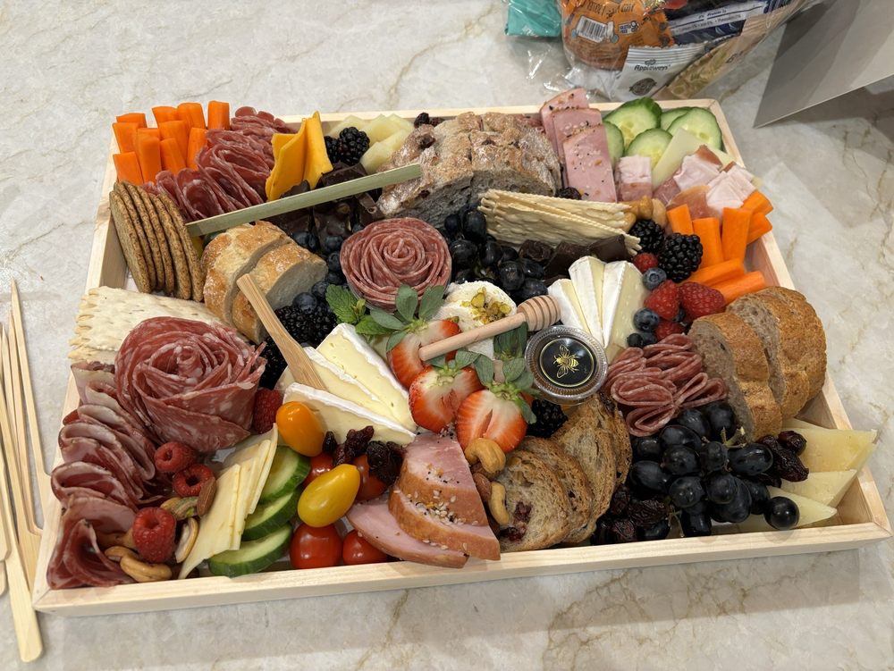 GRAZE CRAZE CHARCUTERIE BOARDS & BOXES - CHARLOTTESVILLE, VA - Updated ...
