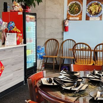 FAMOUS KITCHEN - Updated December 2025 - 373 Photos & 193 Reviews ...