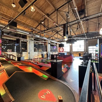 PUTTSHACK - DENVER - Updated July 2024 - 266 Photos & 156 Reviews ...