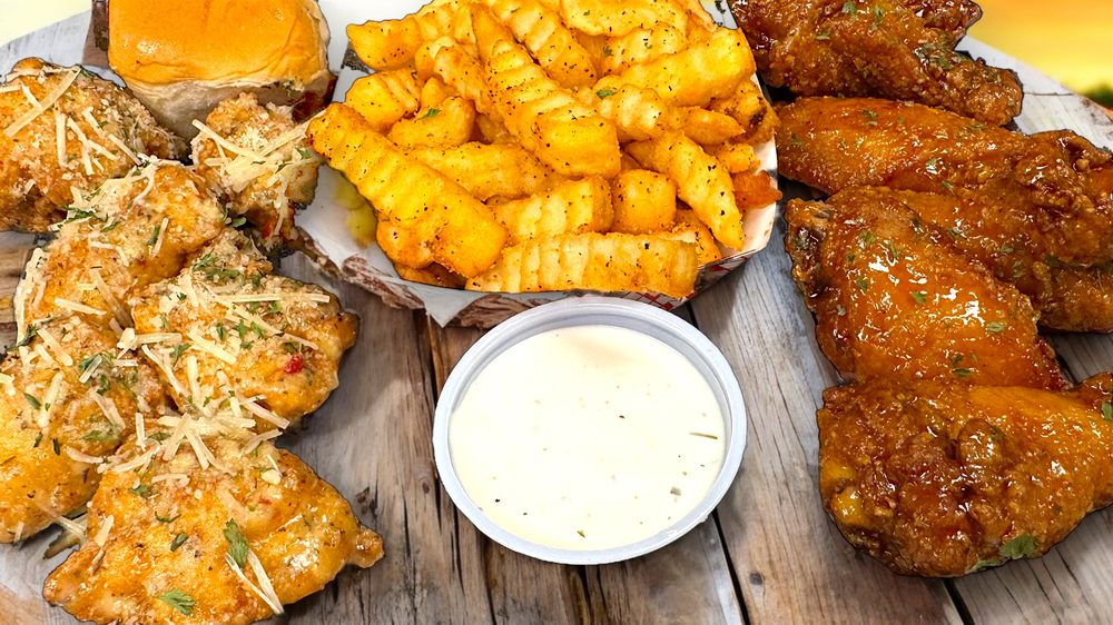 THE WING BOSS - Updated December 2025 - 17 Photos & 25 Reviews - 24110 ...