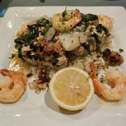 TWO GEORGES DOCKSIDE GRILLE - Updated July 2025 - 78 Photos & 92 ...