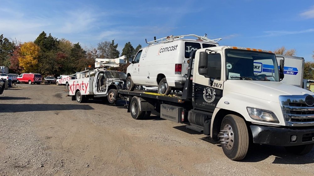 ALEX TOWING RECOVERY - Updated April 2024 - 12 Photos - 6400 Windfern ...