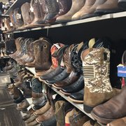 BOOT BARN - 23 Photos & 63 Reviews - Shoe Stores - 853 Arnele Ave, El ...