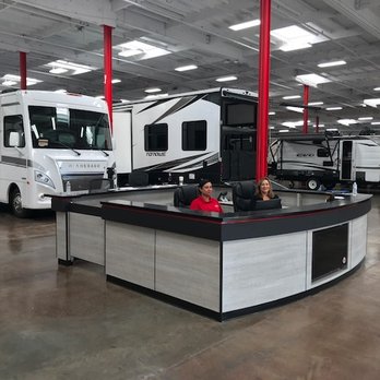 Giant Rv Sales
