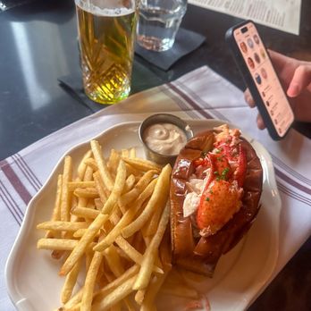 PETIT POMEROY - Updated April 2025 - 83 Photos & 27 Reviews - 748 N ...