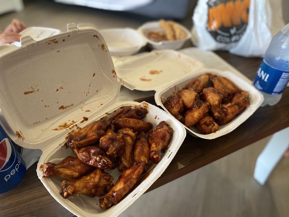 DETROIT WING COMPANY - Updated April 2026 - 26 Photos & 20 Reviews ...