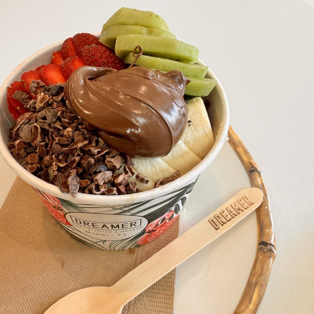 DREAMER ACAI JUICE MATCHA - Updated August 2024 - 83 Photos & 38 ...