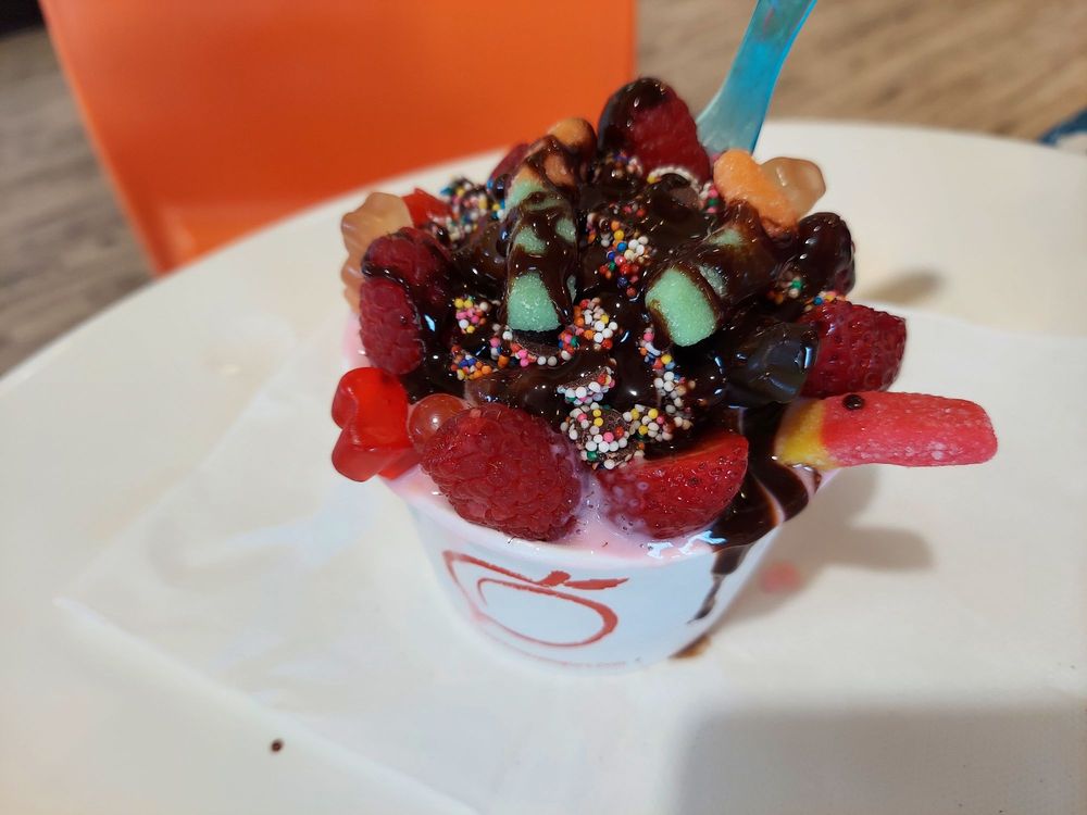 PEACHWAVE - Updated October 2025 - 25 Photos & 23 Reviews - 249 Colony ...