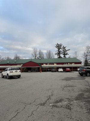 BUTLER FARM MARKET - Updated December 2025 - 18 Photos & 26 Reviews ...