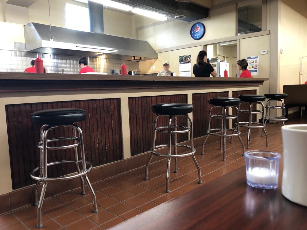 GULLA’S LUNCH - 21 Reviews - 3073 Belmont St, Bellaire, Ohio - Salad ...