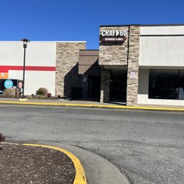 CRAFT 60 TAPHOUSE & GRILL - Updated December 2025 - 196 Photos & 148 ...