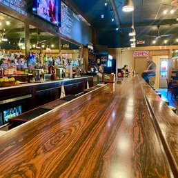 THE LOCKVIEW - Updated July 2025 - 162 Photos & 413 Reviews - 207 S ...