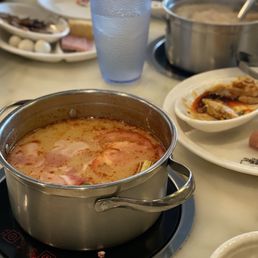 URBAN HOT POT - Updated May 2025 - 319 Photos & 277 Reviews - 10100 ...