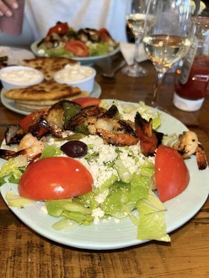 GREEK TOWN FAMILY RESTAURANT - Updated January 2026 - 104 Photos & 262 ...