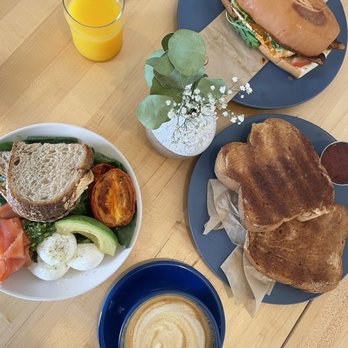 FRONTSIDE CAFE - Updated October 2024 - 390 Photos & 197 Reviews - 1070 ...