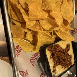 RIVERSHACK - Updated July 2025 - 32 Photos & 19 Reviews - 401 Williams ...