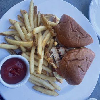 PERRY’S - EMBARCADERO - 929 Photos & 941 Reviews - 155 Steuart St, San ...