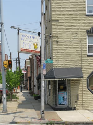 WALT’S INN - Updated December 2025 - 15 Photos & 49 Reviews - 3201 O ...