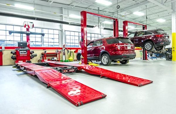 CAR CRAFT AUTO BODY CHESTERFIELD - Updated January 2026 - 42 Photos ...