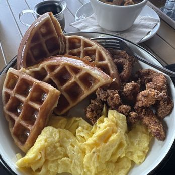 MAPLE LANDING - Updated January 2025 - 594 Photos & 566 Reviews - 5855 ...