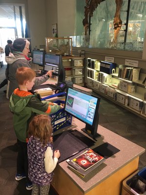 TUALATIN PUBLIC LIBRARY - Updated September 2025 - 16 Photos & 20 ...