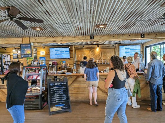 BEAR CHASE - Updated October 2025 - 447 Photos & 269 Reviews - 18294 ...